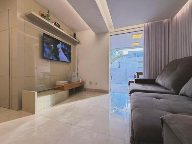 Apartamento à venda no Castelo