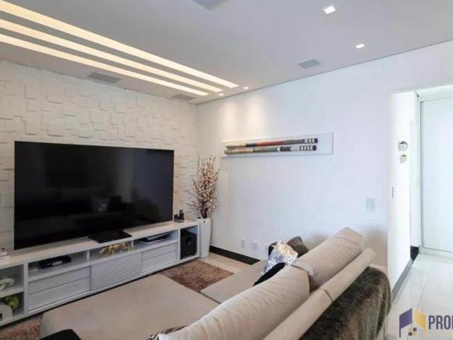 Apartamento à venda no Castelo