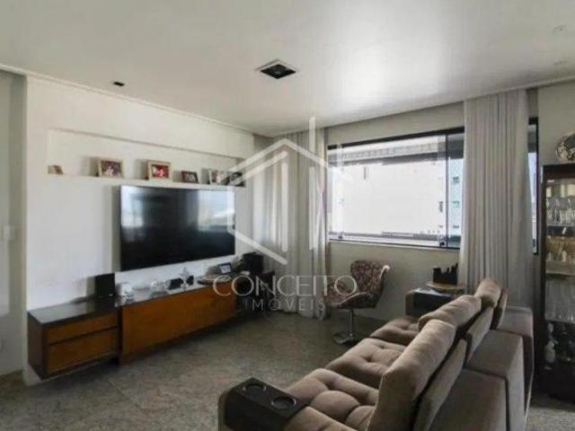 Apartamento à venda no Castelo