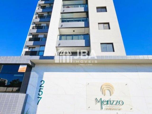 Apartamento à venda no Capão Raso