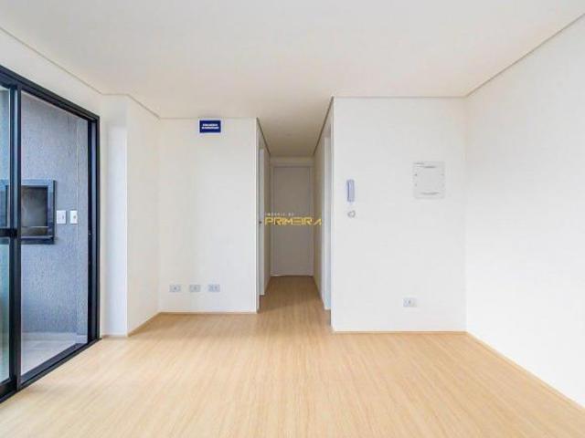 Apartamento à venda no Capão Raso
