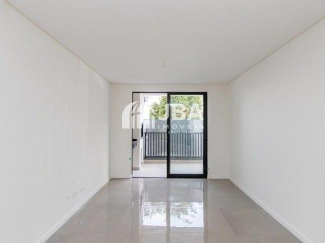 Apartamento à venda no Capão Raso