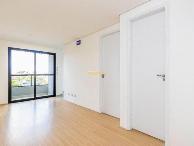 Apartamento à venda no Capão Raso