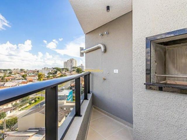 Apartamento à venda no Capão Raso