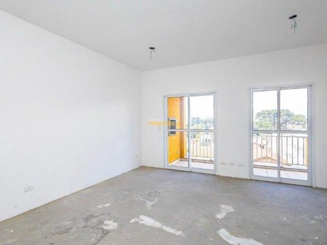 Apartamento à venda no Capão Raso