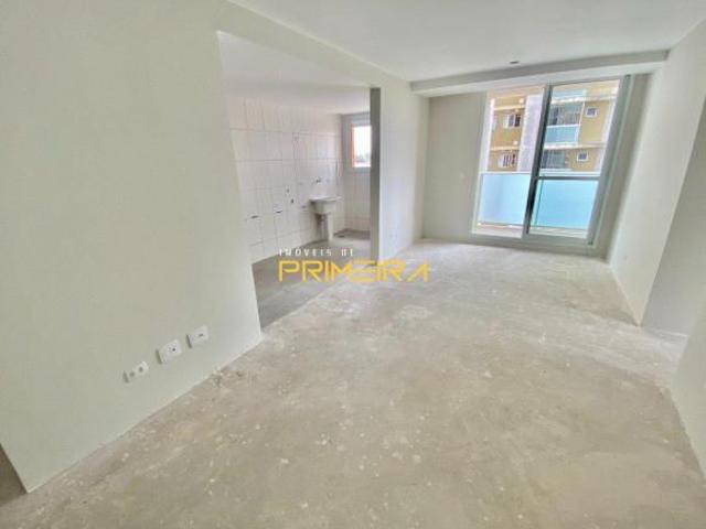 Apartamento à venda no Capão Raso