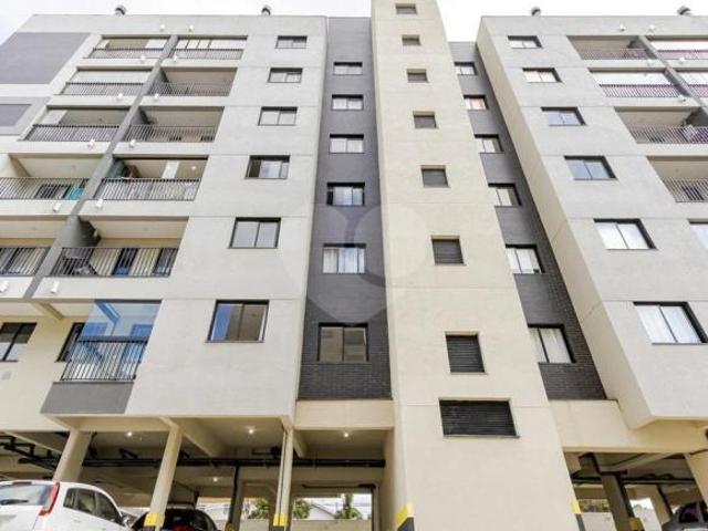 Apartamento à venda no Capão Raso, Curitiba