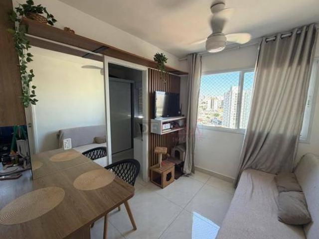 APARTAMENTO À VENDA NO CARRÃO