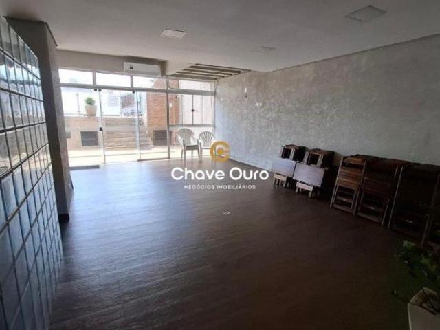 Apartamento à venda no Centro
