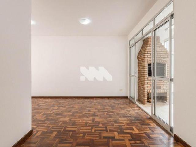 Apartamento à venda | Centro de Curitiba | Mercado Municipal