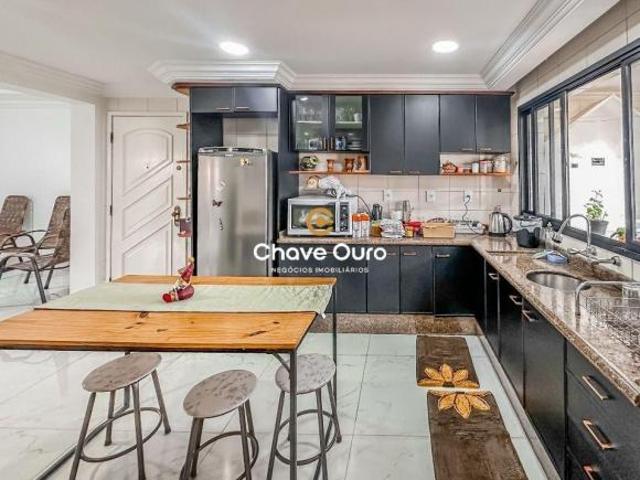 Apartamento à venda no Centro