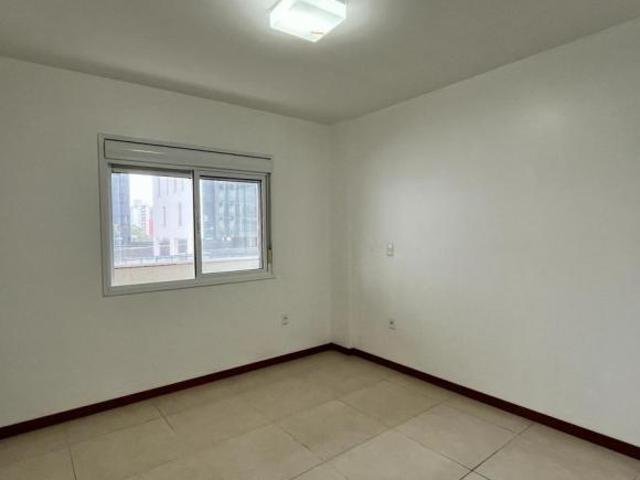 Apartamento à venda no Centro