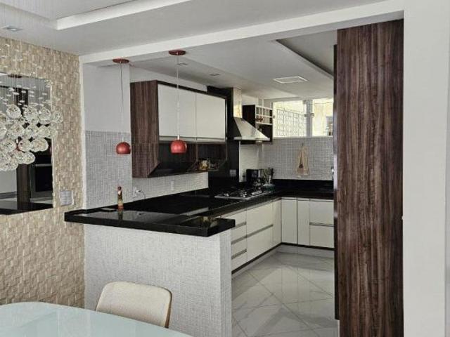Apartamento à venda no Centro