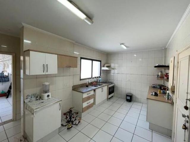 Apartamento à venda no Centro