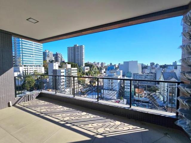 Apartamento à venda no Centro