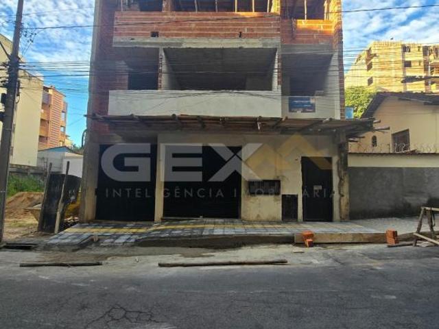 Apartamento à venda no Centro, 4 quartos sendo 1 suíte