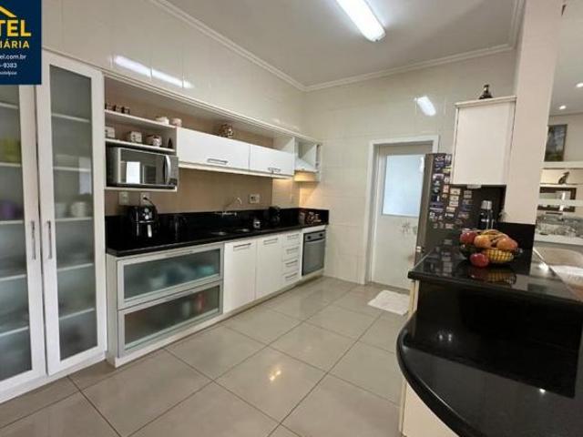 Apartamento à venda no Centro