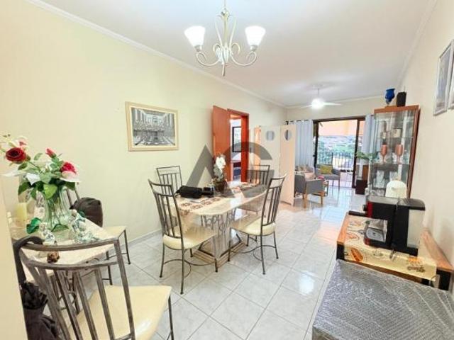 Apartamento à venda no Centro