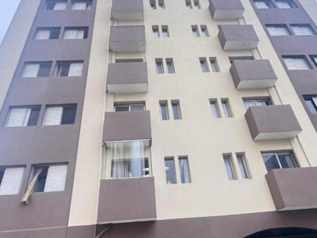 Apartamento à venda no Centro