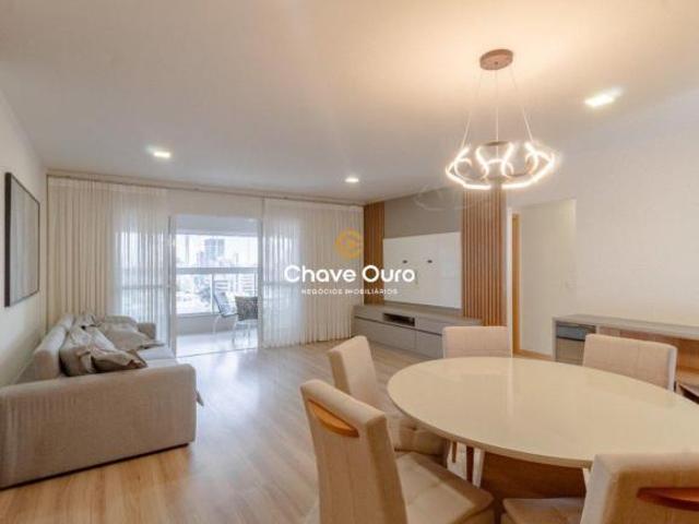 Apartamento à venda no Centro