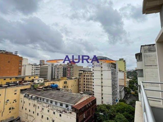 Apartamento à venda no Centro