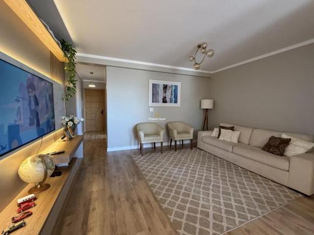 Apartamento à venda no Centro
