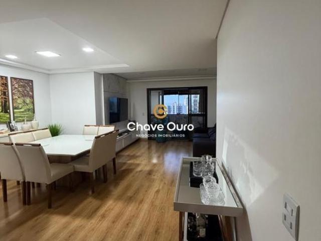 Apartamento à venda no Centro