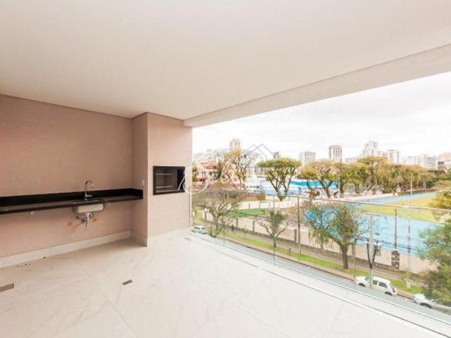 Apartamento à venda no Centro