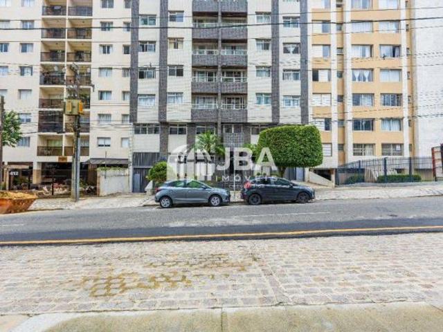 Apartamento à venda no Centro