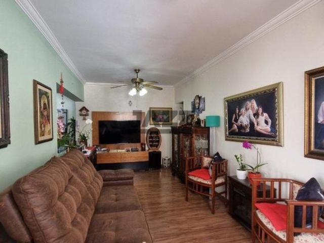 Apartamento à venda no Centro