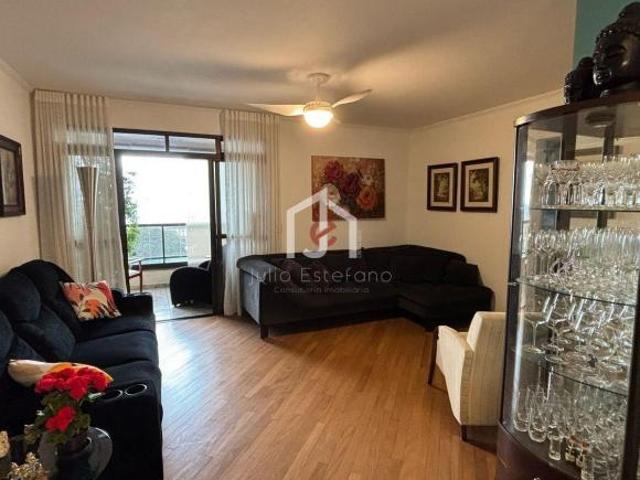 Apartamento à venda no Centro