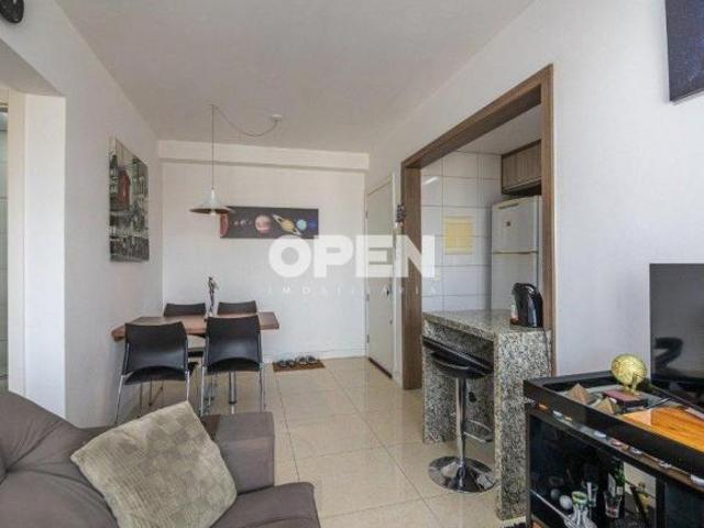 Apartamento à venda no Centro