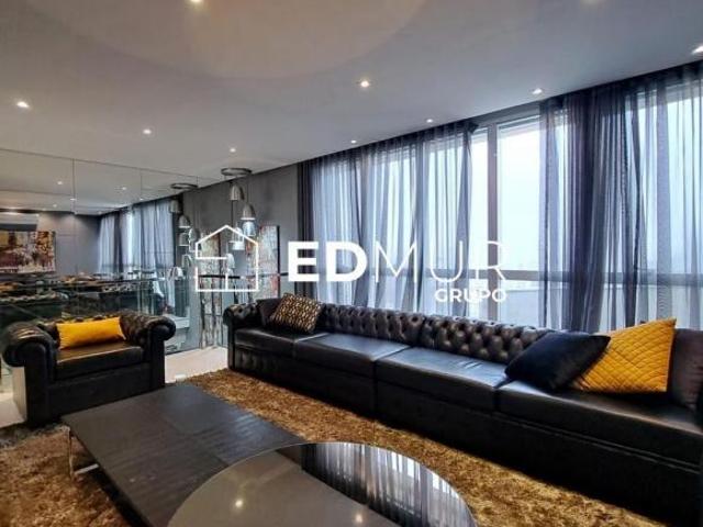 Apartamento à venda no Centro