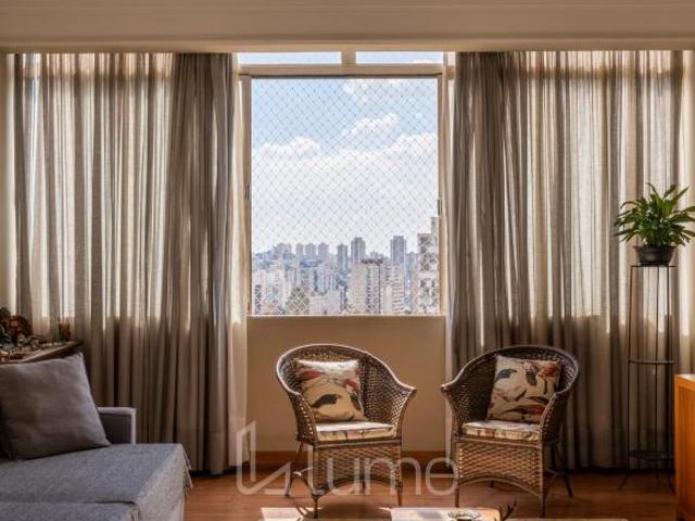 Apartamento à venda no Centro
