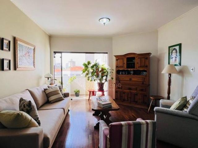 Apartamento à venda no Centro