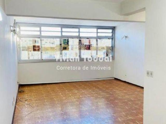Apartamento à venda no Centro