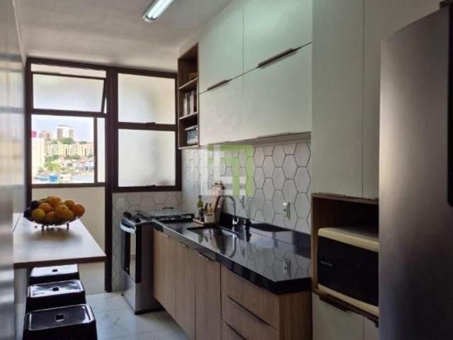 Apartamento à venda no Centro
