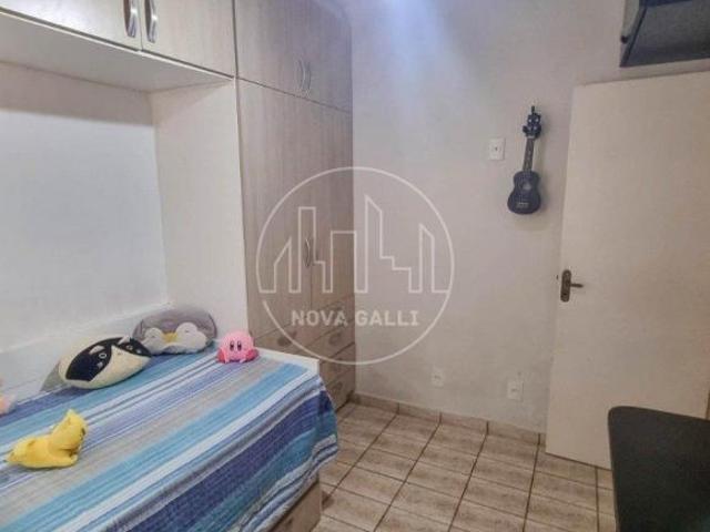 Apartamento à venda no Centro