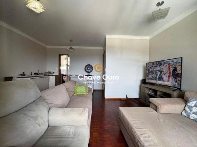 Apartamento à venda no Centro
