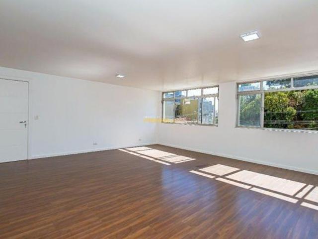 Apartamento à venda no Centro