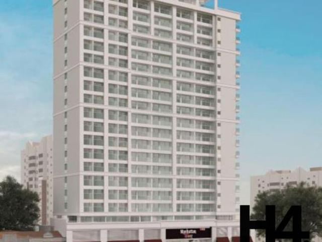 Apartamento à venda no Centro