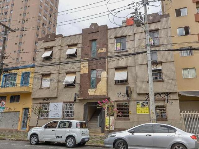 Apartamento à venda no Centro