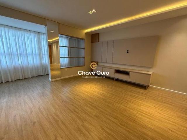 Apartamento à venda no Centro