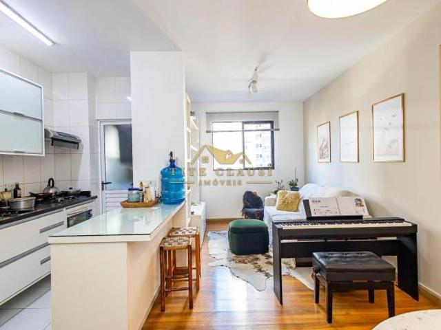 Apartamento à venda no Centro