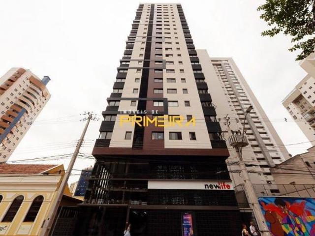 Apartamento à venda no Centro