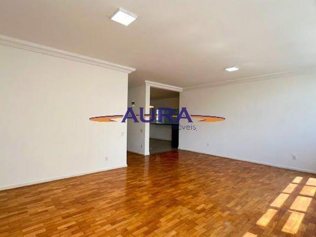 Apartamento à venda no Centro