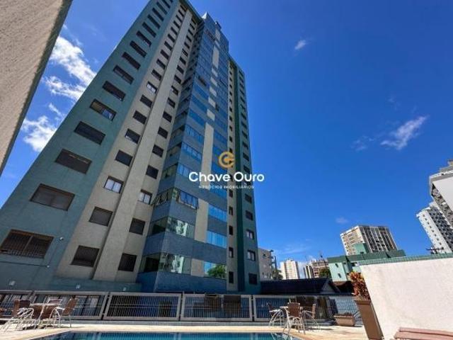 Apartamento à venda no Centro