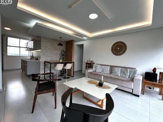 Apartamento à venda no Centro