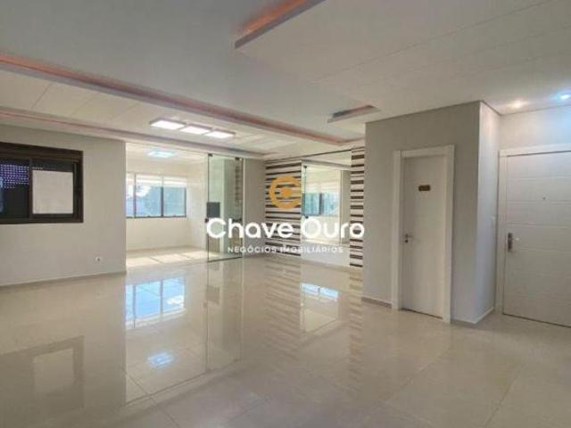 Apartamento à venda no Centro