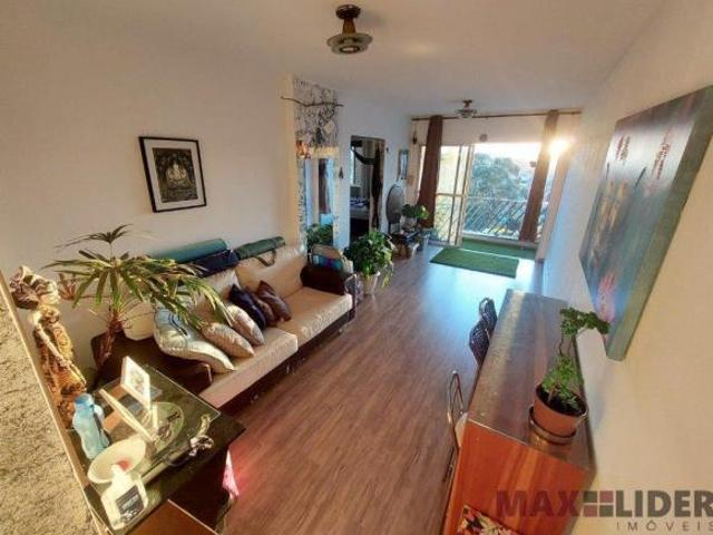 Apartamento à venda no Centro